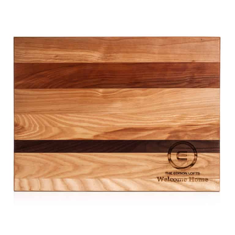 Large Signature Series Wilmy Vet Cutting Board – CUTTING EDGE GIFTS